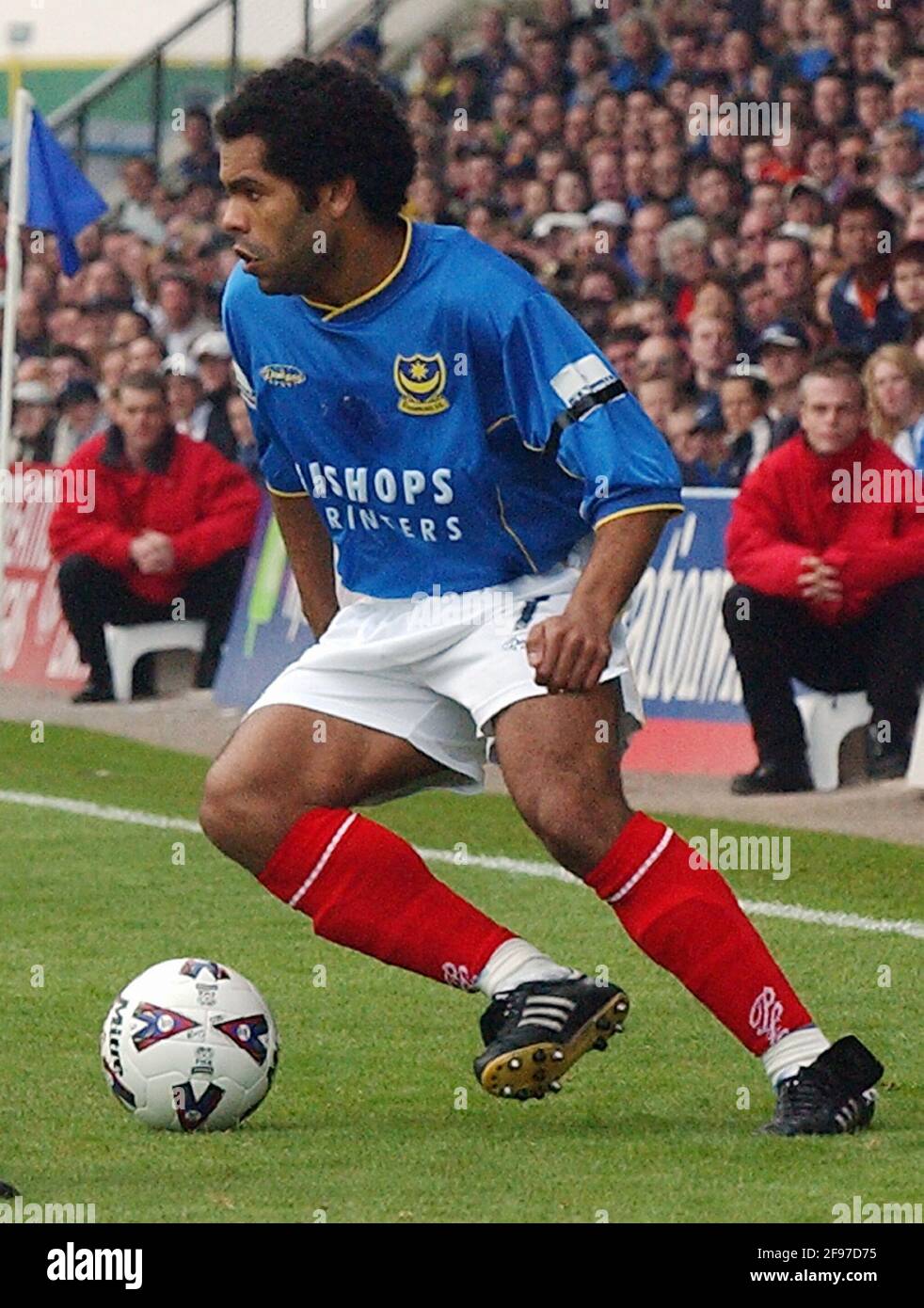 PORTSMOUTH V BURNLEY. KEVIN HARPER PIC MIKE WALKER, 2002 Stock Photo ...