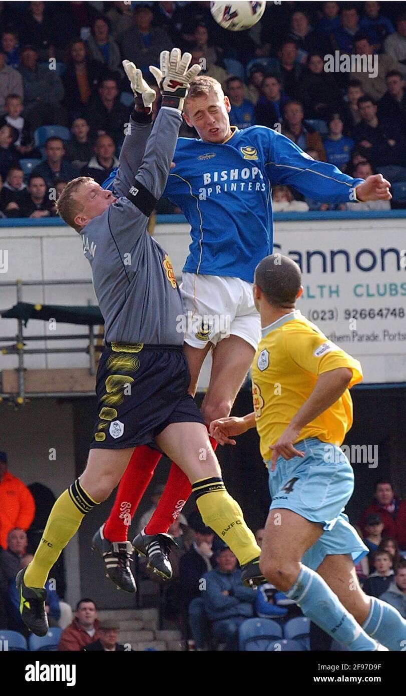 PORTSMOUTH V SHEFF. WED KEVIN PRESSMAN FOILS PETER CROUCH PIC MIKE ...