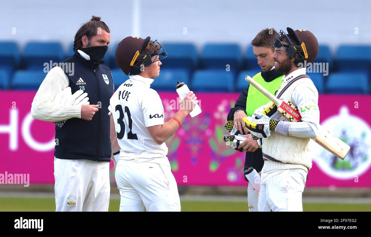 16 April, 2021. London, UK. Surrey’s Ollie Pope & Ben Foakes take a ...