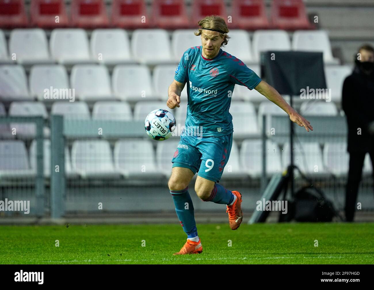 Tom van weert hi-res stock photography and images - Alamy