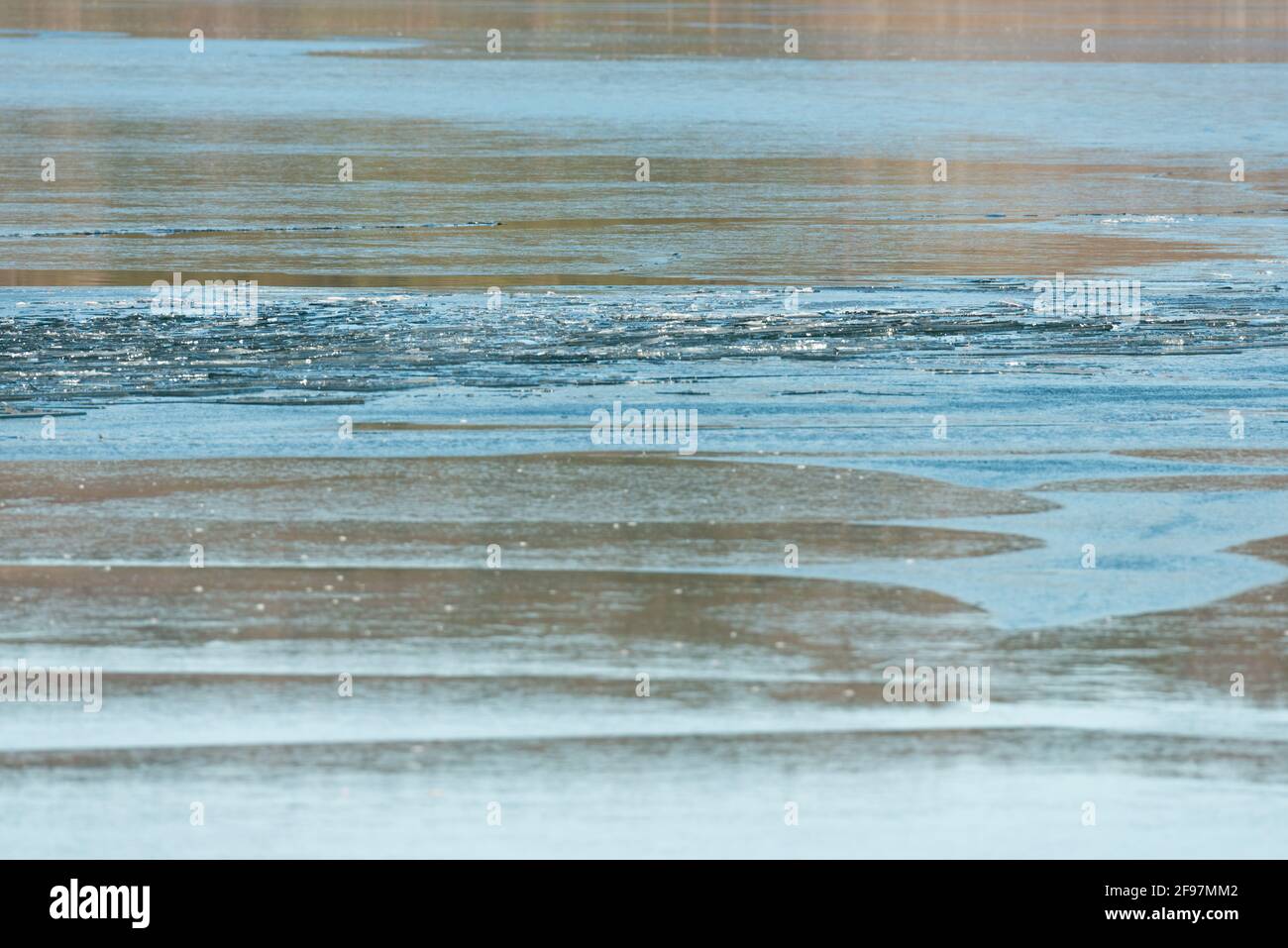 Winter, weather, Bavaria, lake Tachinger See, Rupertiwinkel region ...