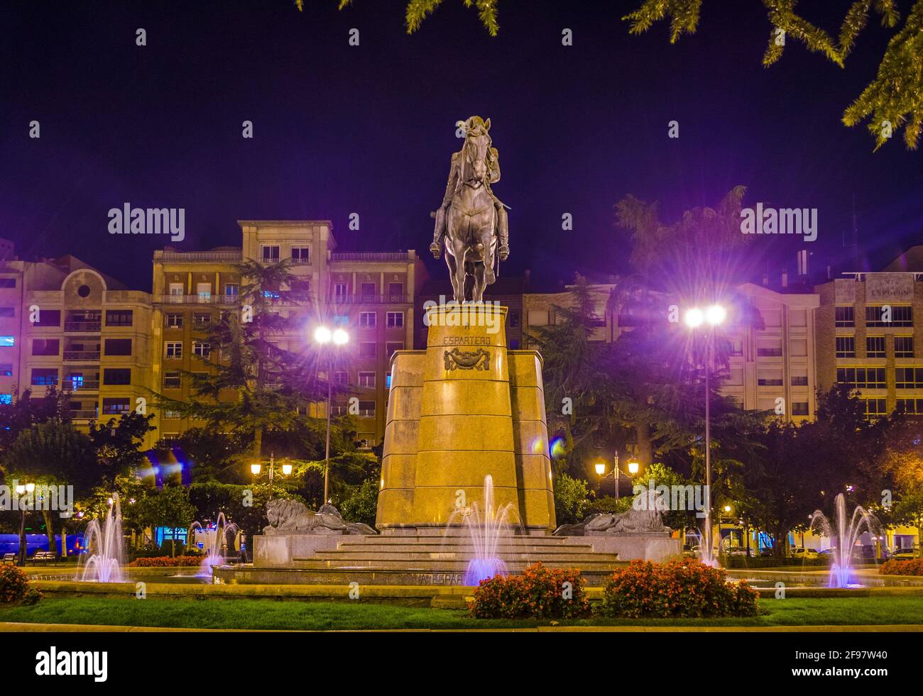 Night view of the statue of general Espartero in the spanish city ...