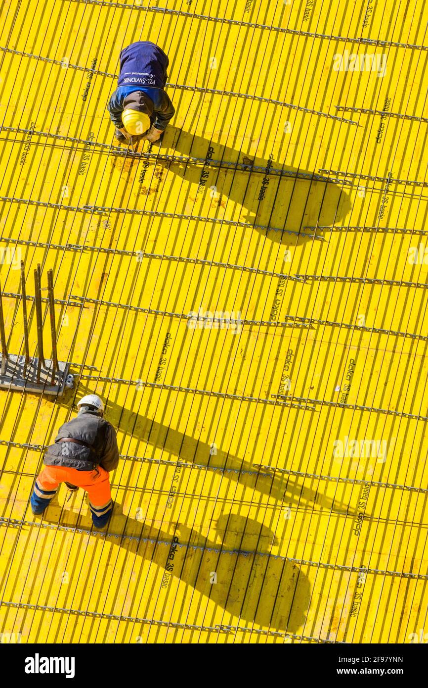 Install reinforcement braiding hi-res stock photography and images - Alamy