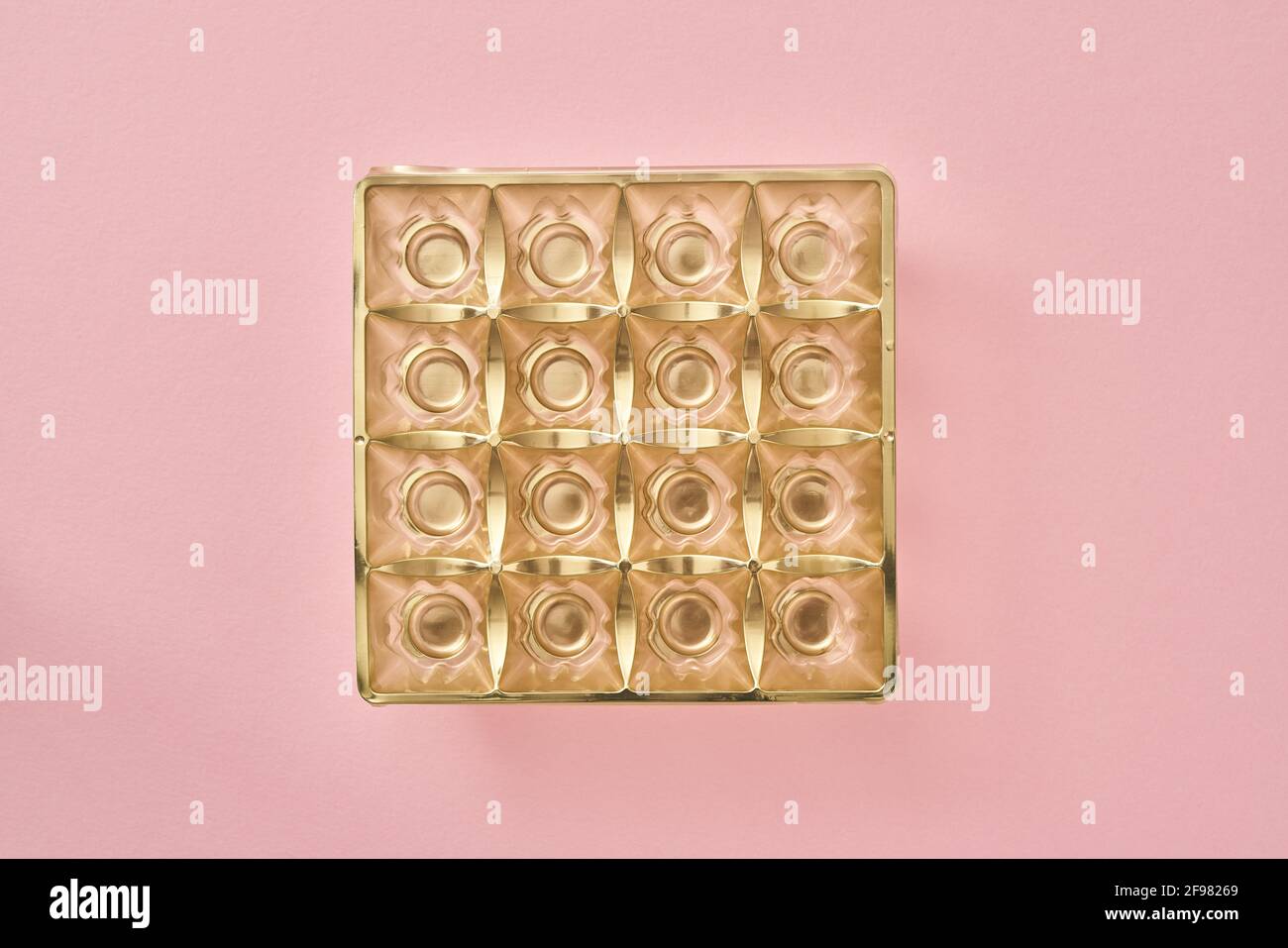 Empty box chocolates hi-res stock photography and images - Alamy