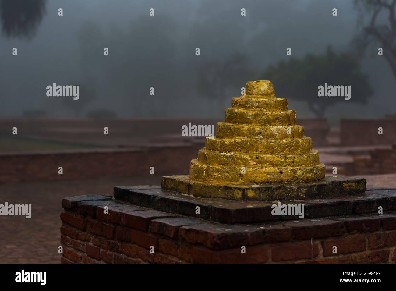 India, Shravasti, Jetavana Monastery, golden sanctuary Stock Photo - Alamy