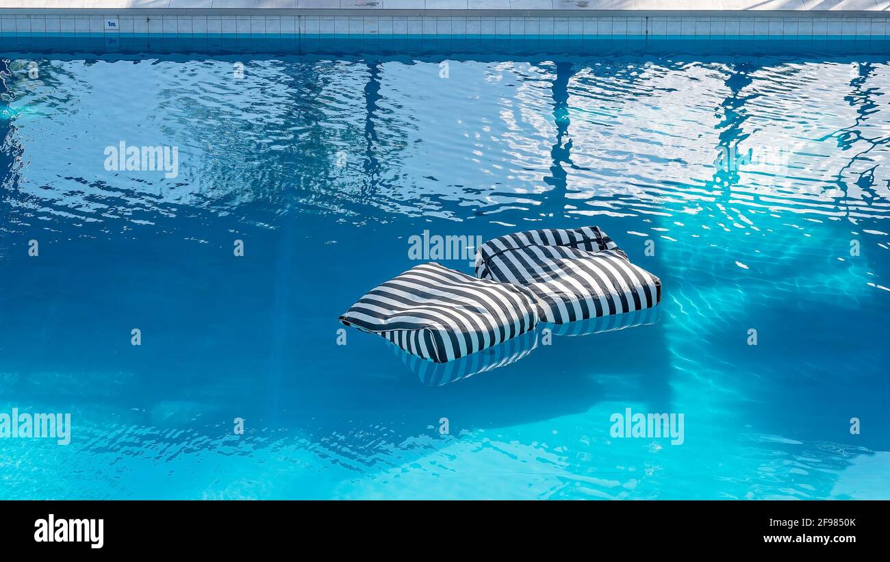 Floating Cushions available for guest use in the pool at a luxury ...