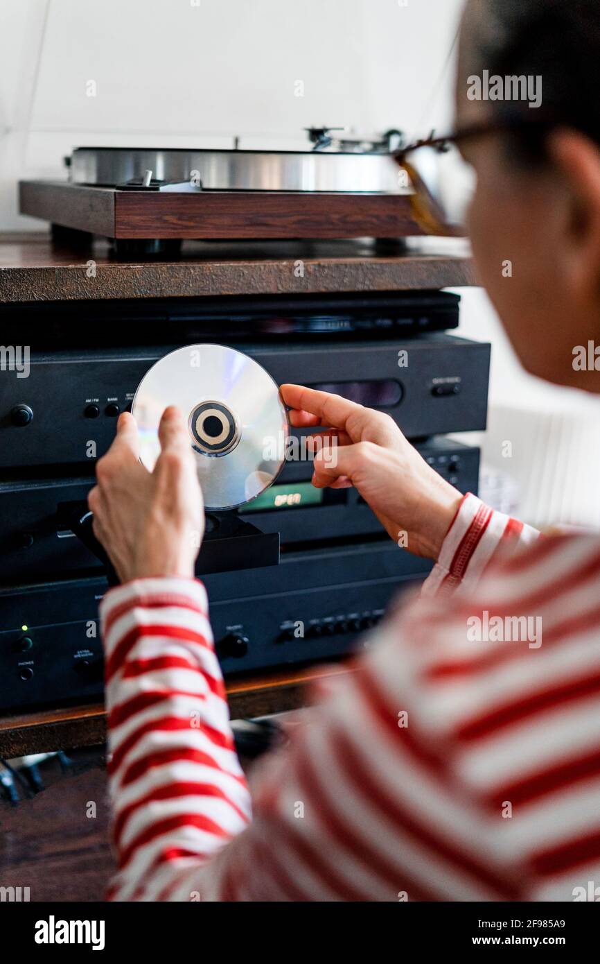 Inside a cd player hi-res stock photography and images - Alamy