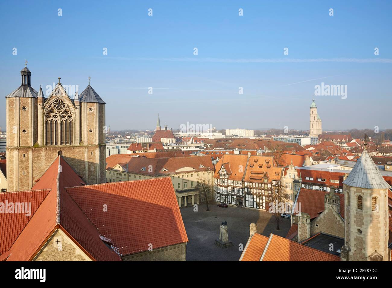 Braunschweig cathedral hi-res stock photography and images - Alamy