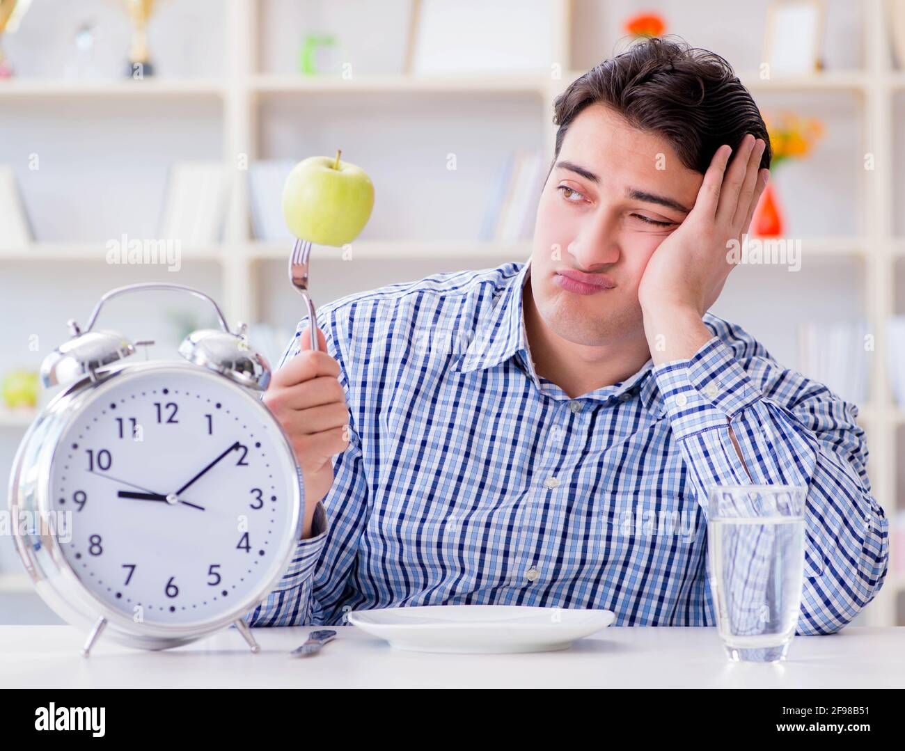 The concept of slow service in the restaurant Stock Photo - Alamy