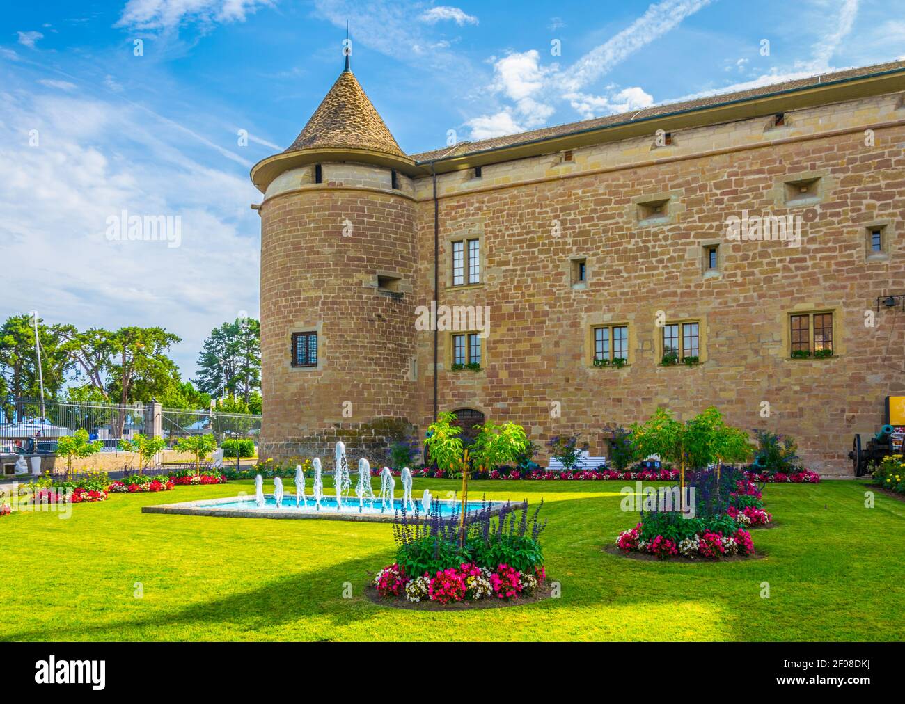 Morges castle hi-res stock photography and images - Alamy