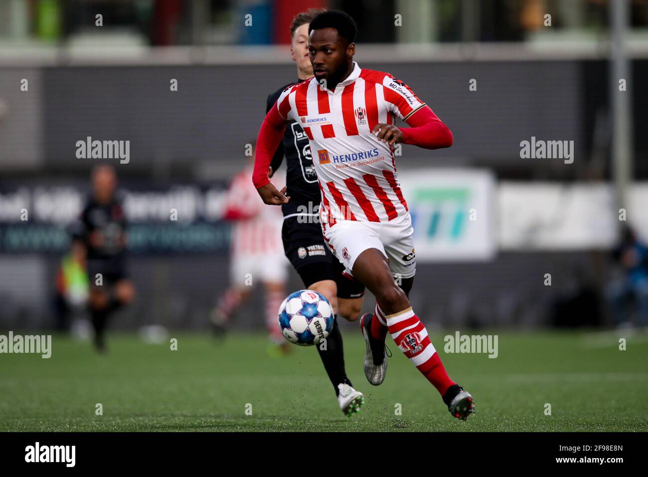 OSS, NETHERLANDS - APRIL 16: Matteo Waem of MVV Maastricht during the ...