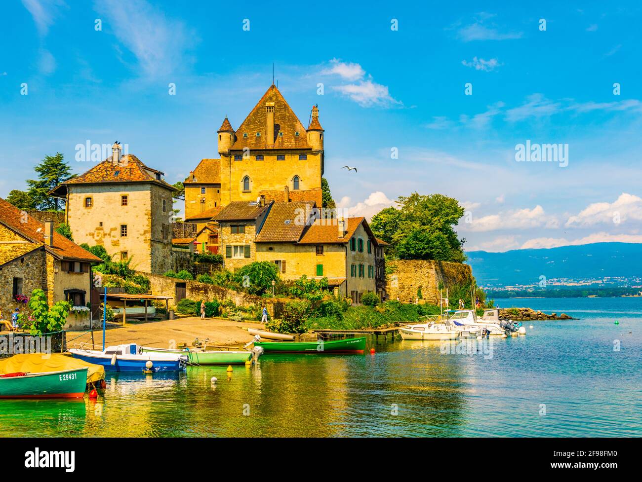Yvoire cityscape hi-res stock photography and images - Alamy