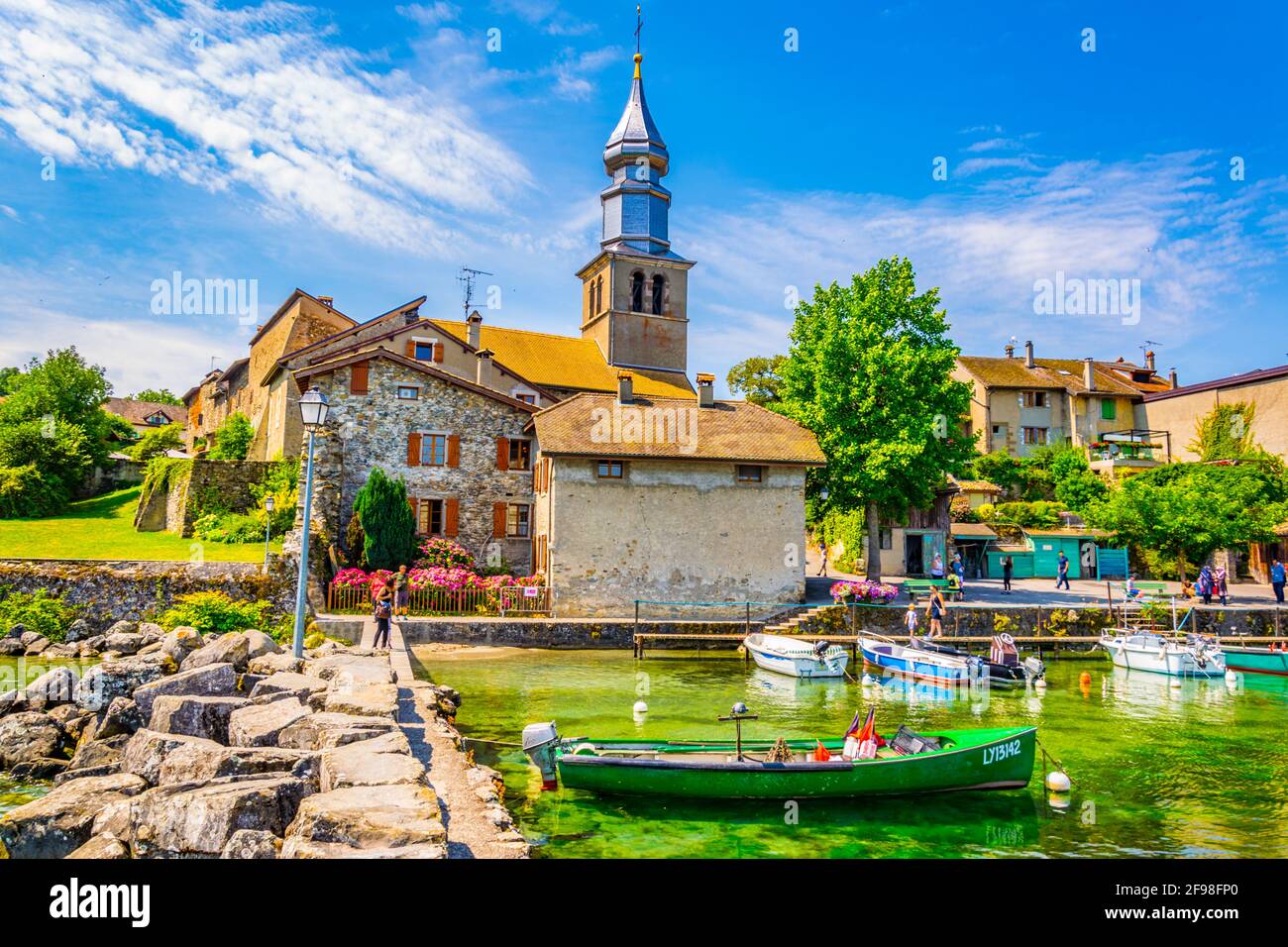 Chateau yvoire hi-res stock photography and images - Alamy