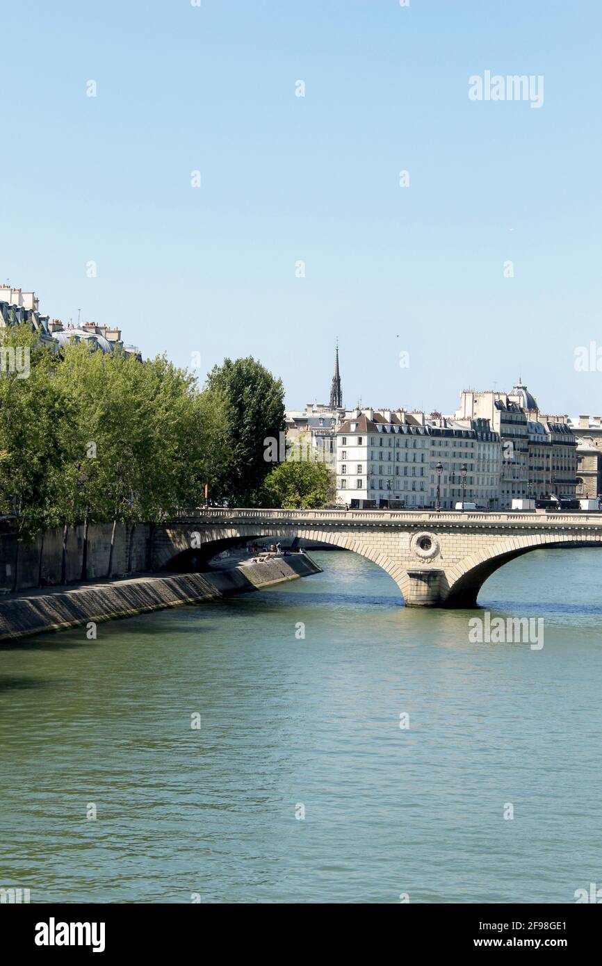 Pont Louis-Philippe bridge across the River Seine in Paris Stock Photo ...