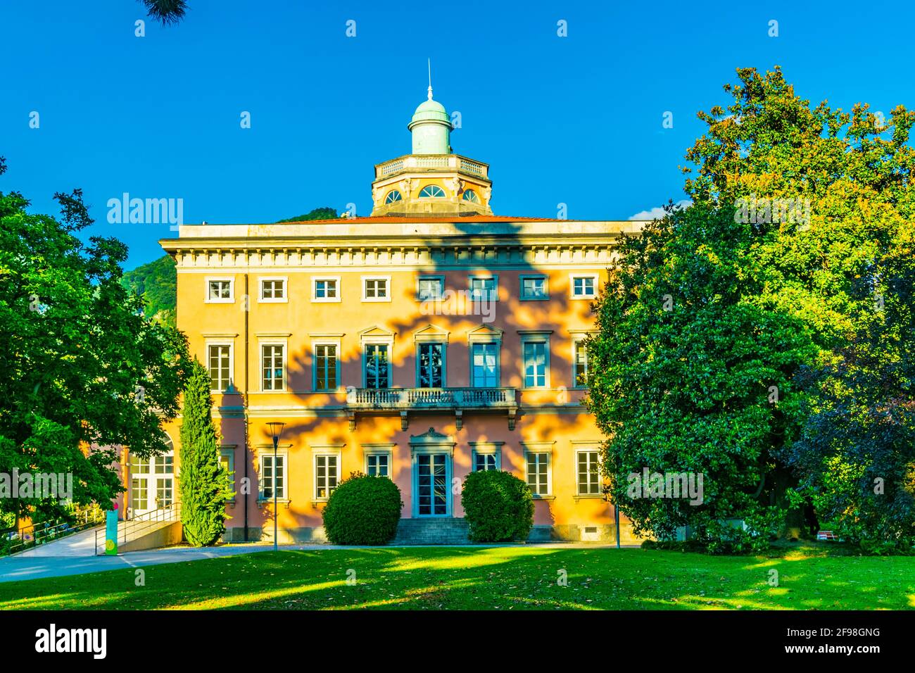 Villa ciani hi-res stock photography and images - Alamy