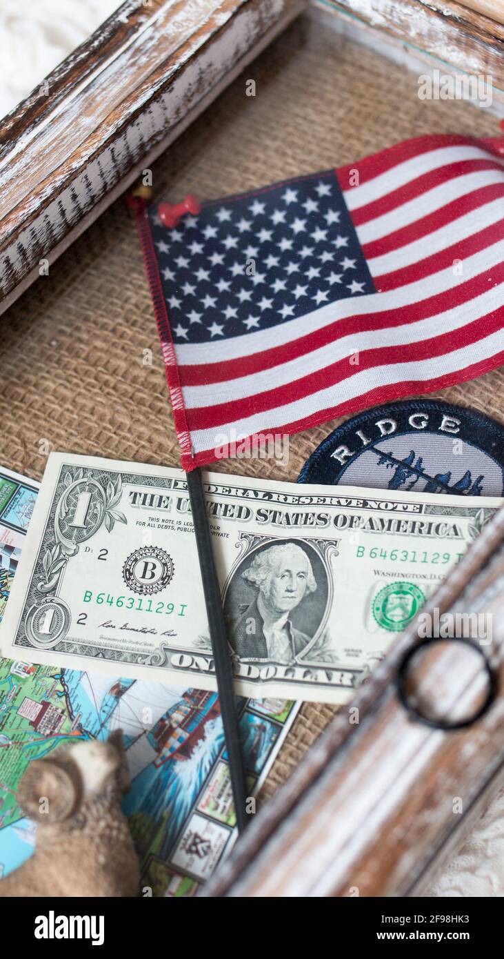 Showcase USA memorial box America round trip North Carolina with dollar ...