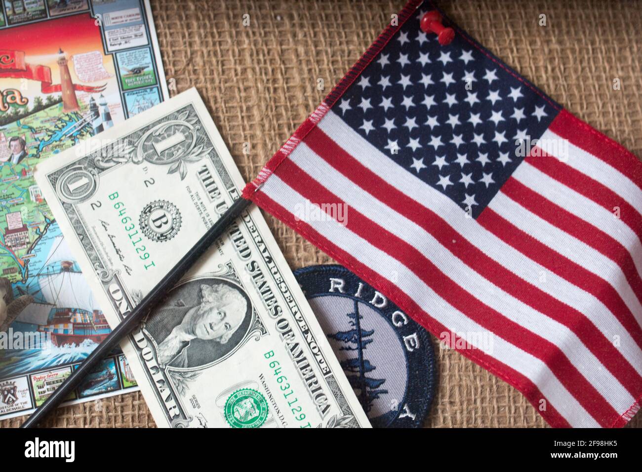 Showcase USA memorial box America round trip North Carolina with dollar ...