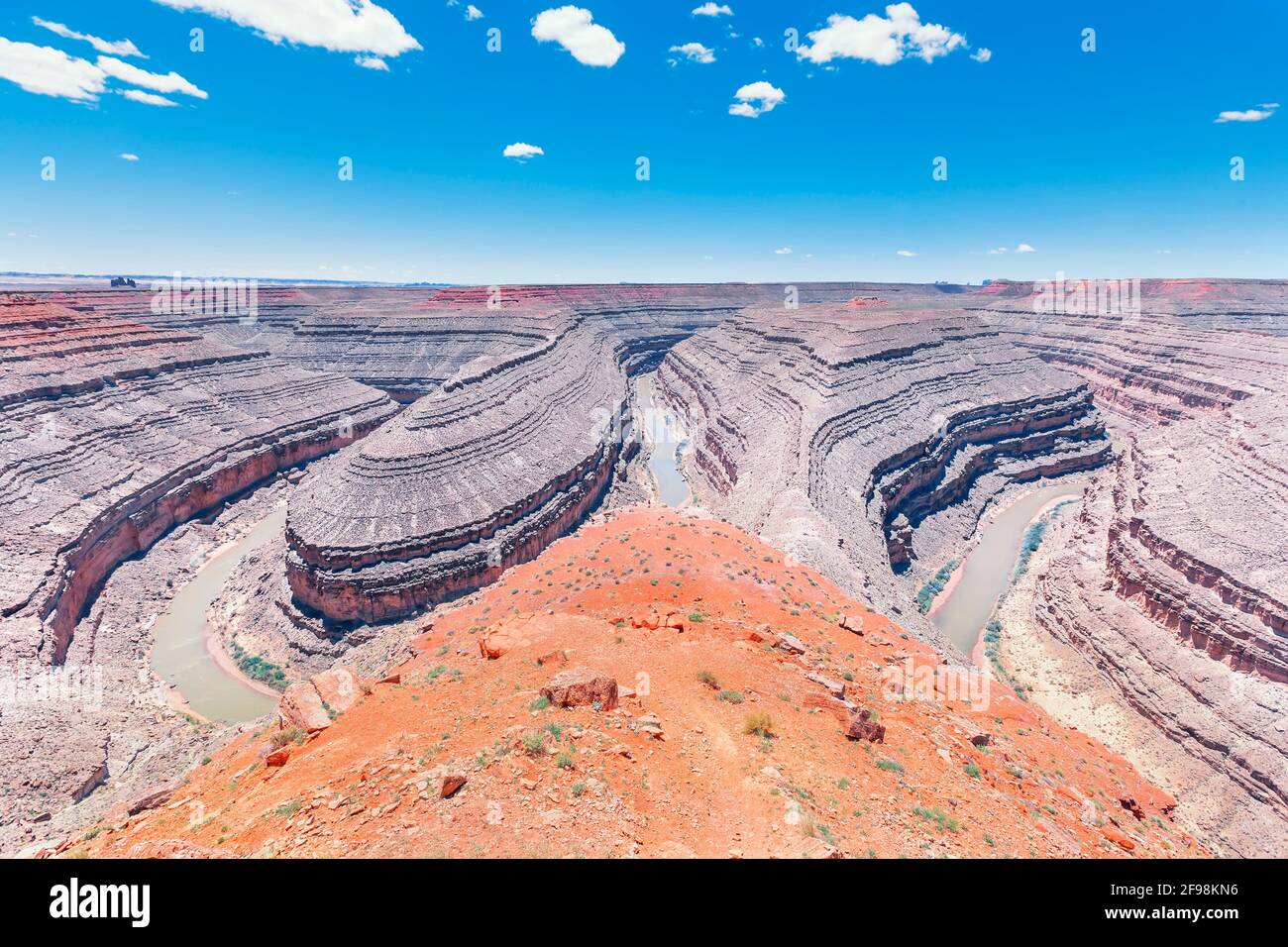 San Juan River meanders, Goosenecks State Park, Utah, USA Stock Photo ...