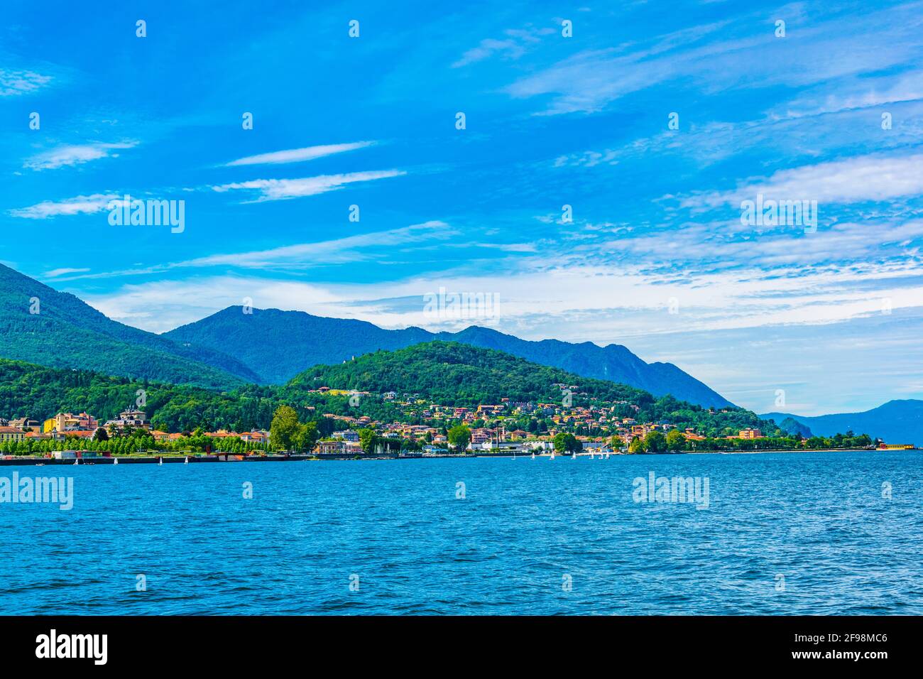 Lakeside view of Lungolago Luino, Italy Stock Photo - Alamy