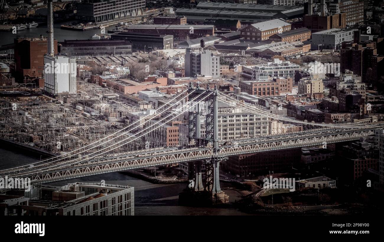 Manhattan Bridge from above amazing aerial view - travel photography ... Manhattan Bridge from above amazing aerial view - travel photography ...