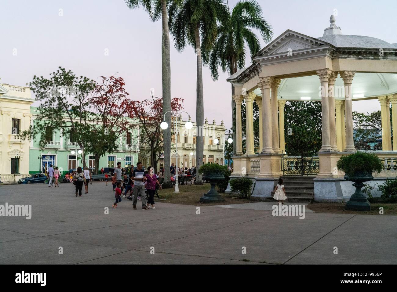 Parque Leoncio Vidal, park with commercial center, Santa Clara, Cuba ...