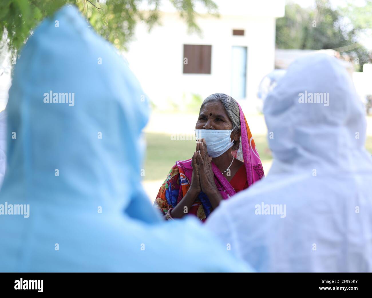 Thanking nurses hi-res stock photography and images - Alamy