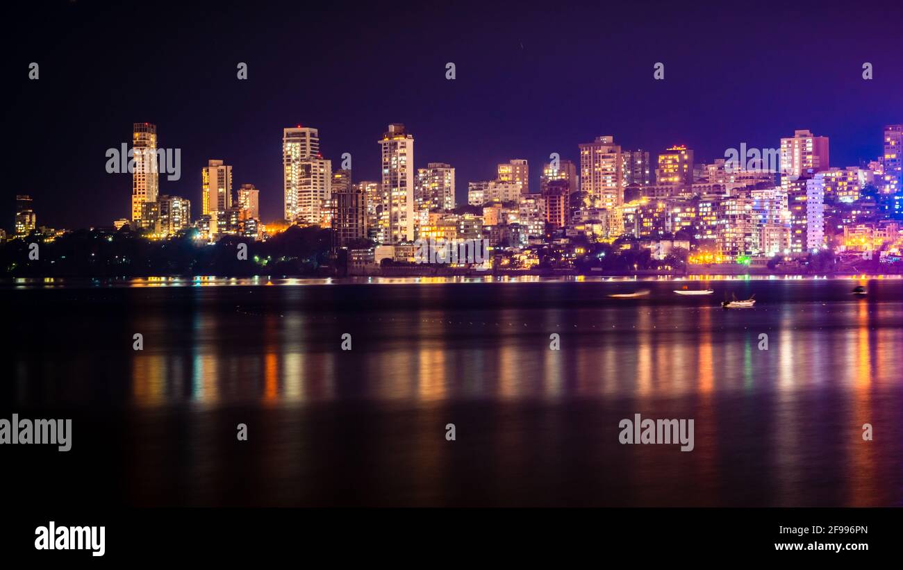 Nariman point night bombay mumbai hi-res stock photography and images ...