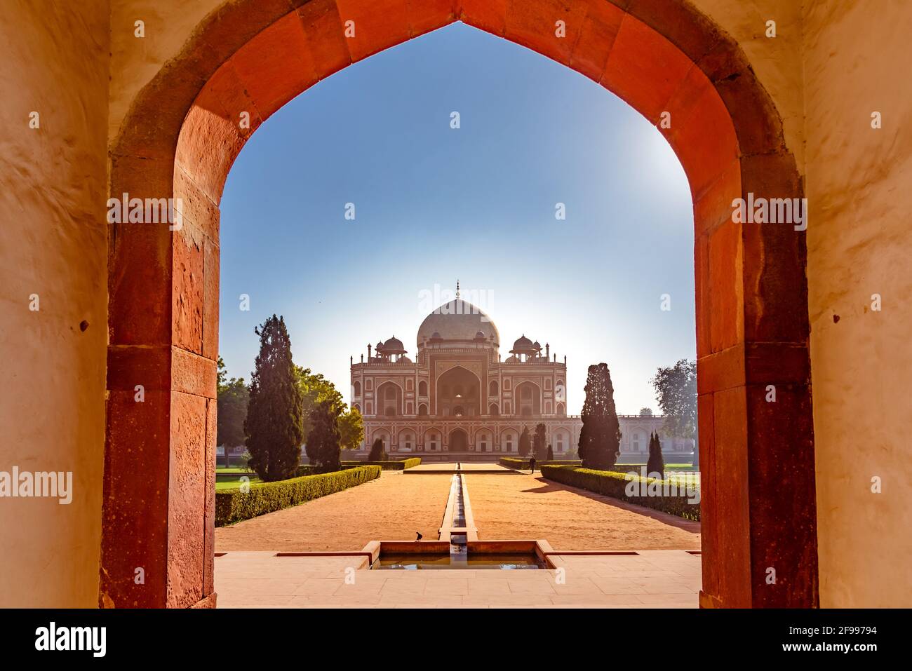Humayun's tomb of Mughal Emperor Humayun designed by Persian architect ...