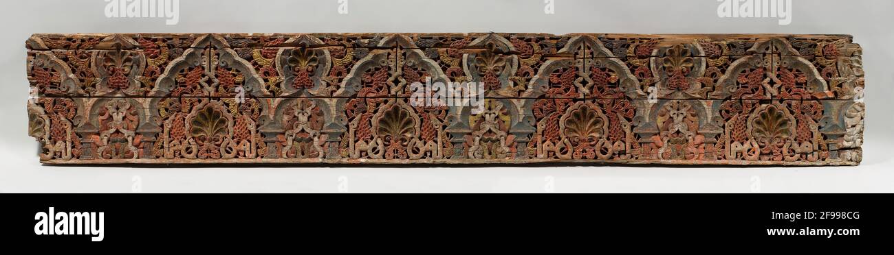 Cusped arches hi-res stock photography and images - Alamy