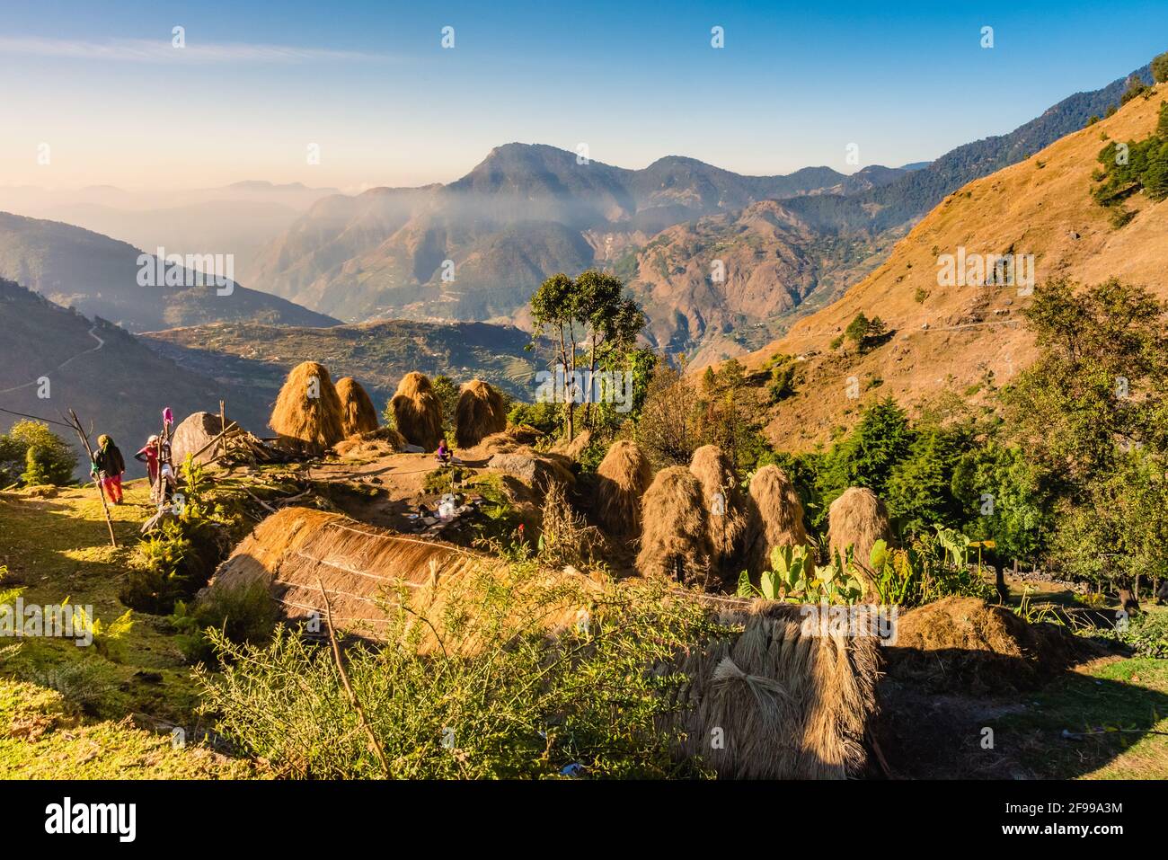 Kumaon village hi-res stock photography and images - Alamy