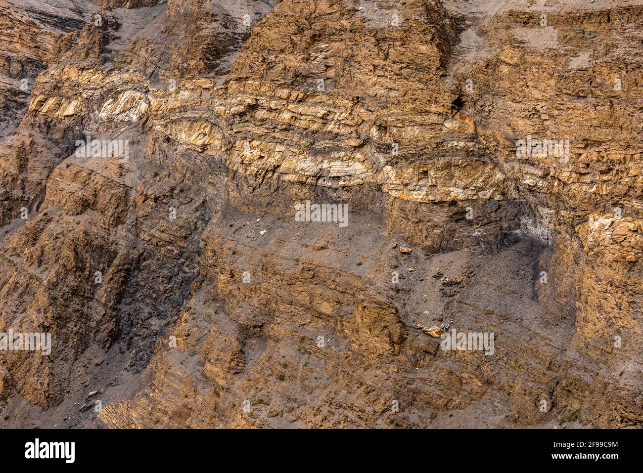 Rocks banding pattern of stratification in sedimentary rocks due to ...