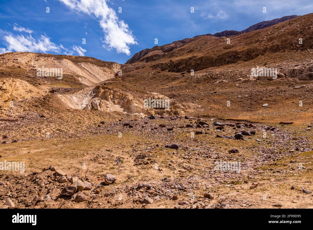 Frost weathering of metamorphic rocks visible in temperate area of ...
