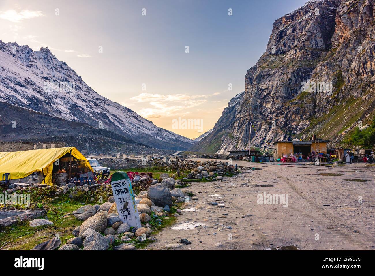 Chhatru is a viallge of roadside restaurant located midway in Rohtang ...