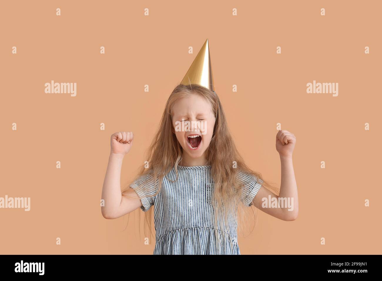 Birthday party children stress hi-res stock photography and images - Alamy