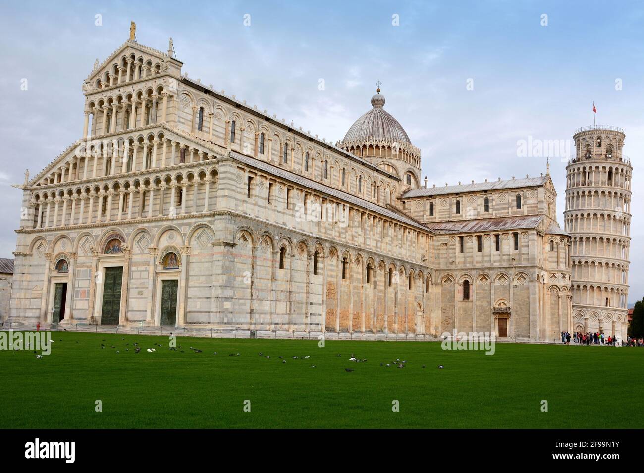 Magnificent monuments hi-res stock photography and images - Alamy