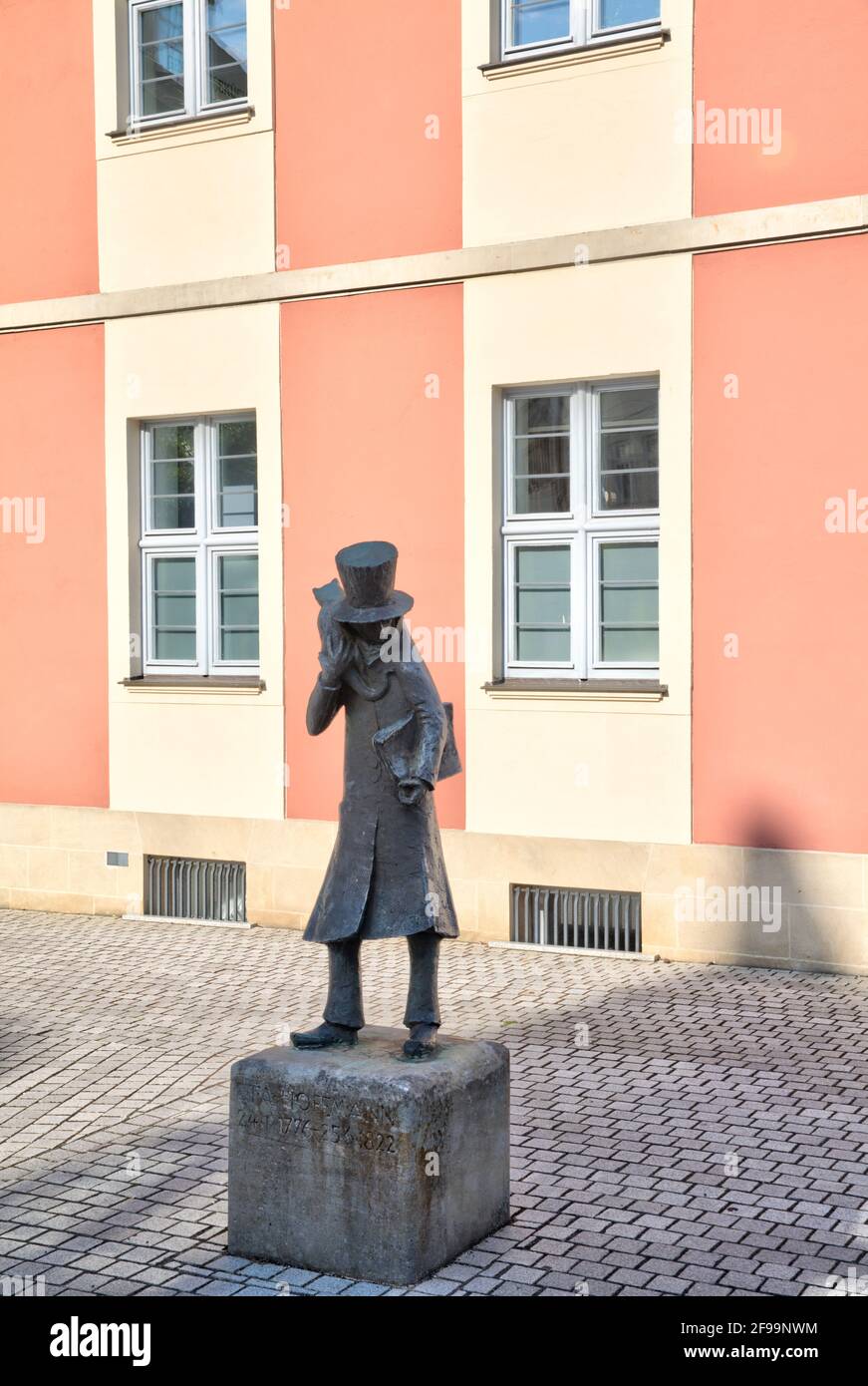 Statue, ETA Hoffmann, Theaterplatz, house facade, facade, architecture ...