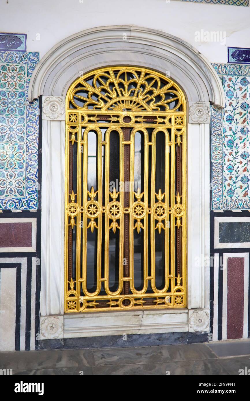 Window in Topkapi Palace, Istanbul City, Turkey Stock Photo - Alamy