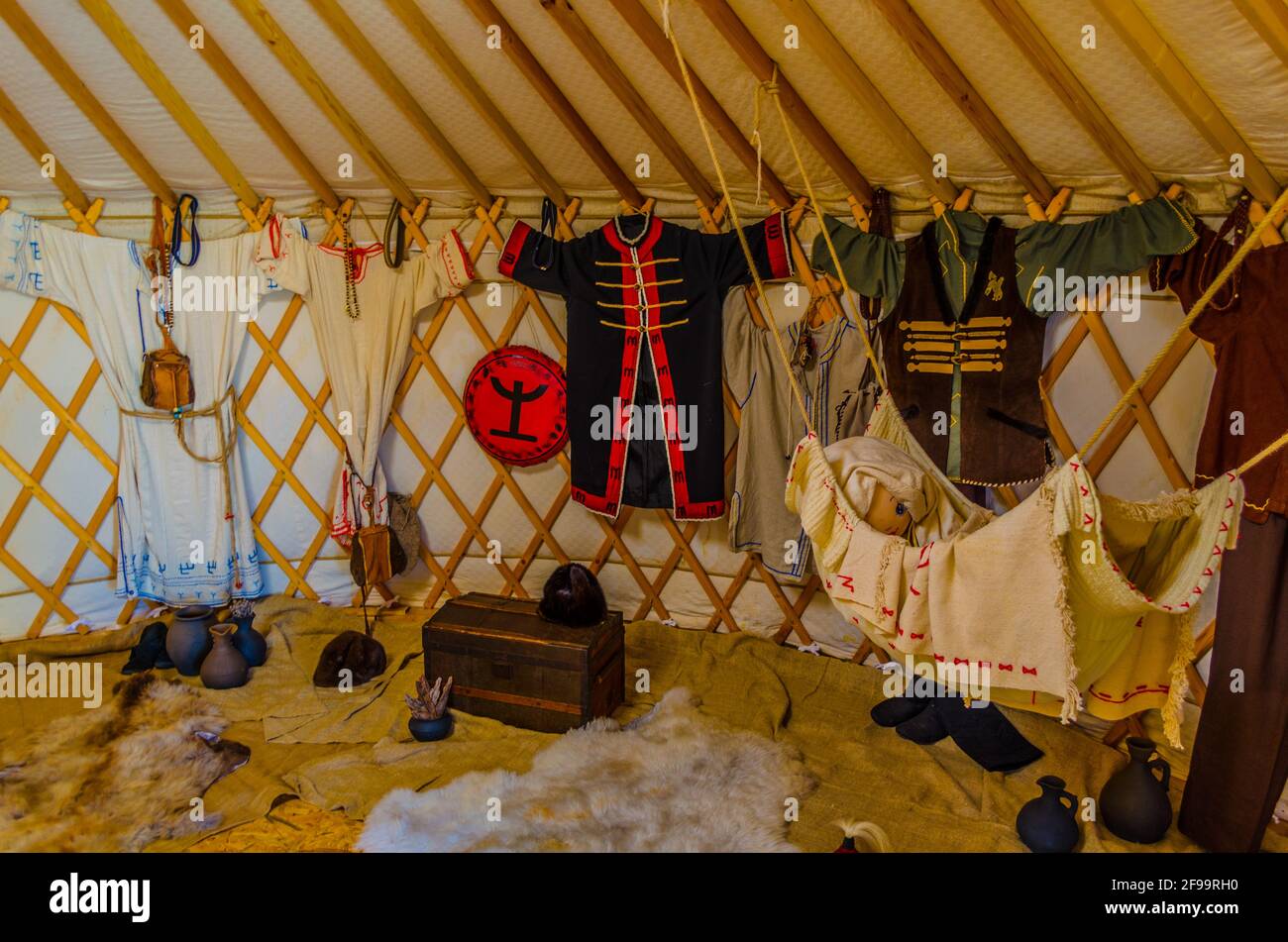 Medieval glamping hi-res stock photography and images - Alamy