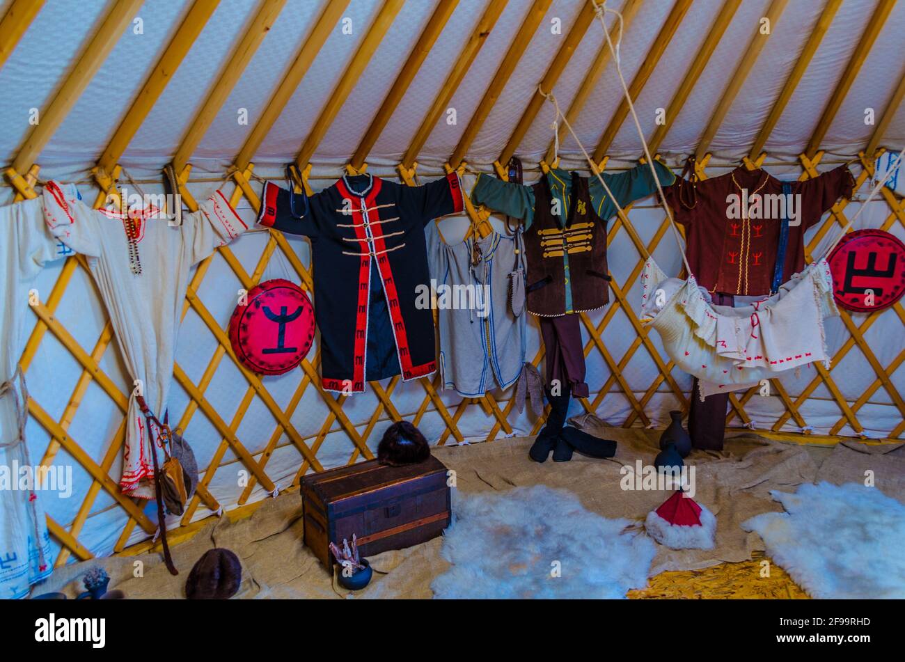 Medieval glamping hi-res stock photography and images - Alamy