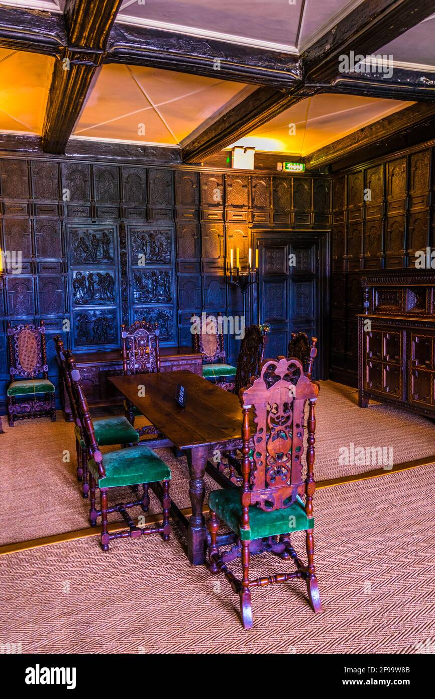 Irish dance hall hi-res stock photography and images - Alamy