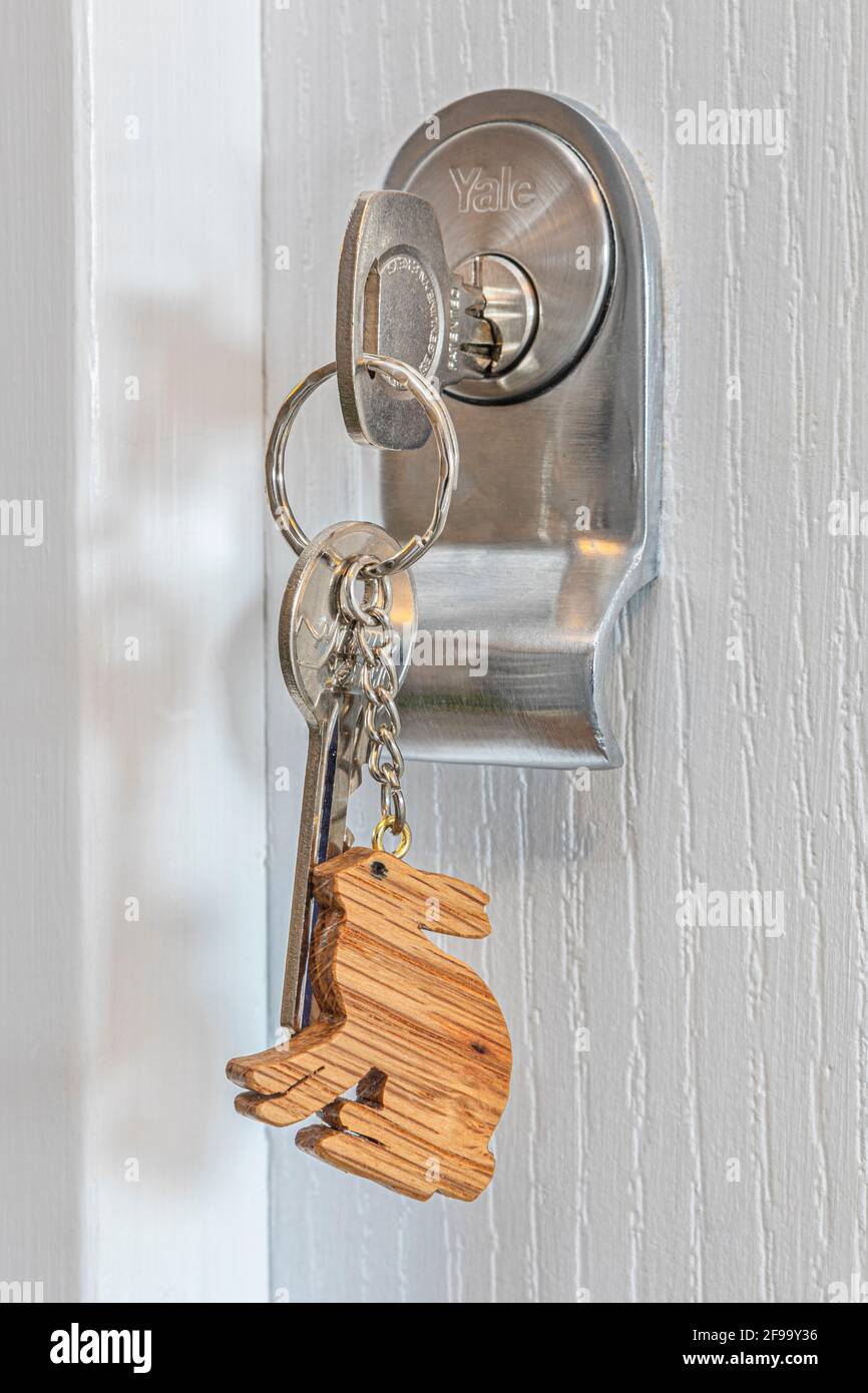 Hotel room key hi-res stock photography and images - Alamy