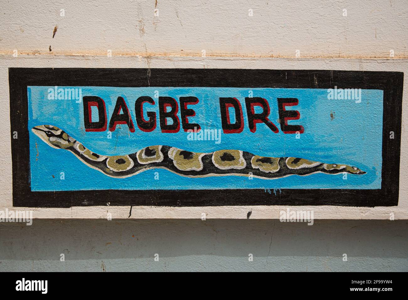 Benin temple snake ouidah hi-res stock photography and images - Alamy