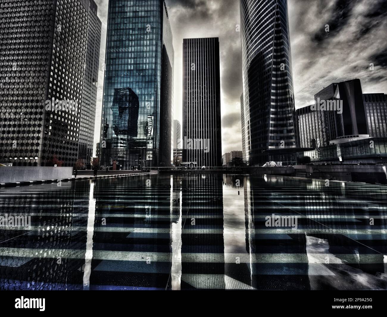 View of office buildings in the Grande Arche business district in Paris ...