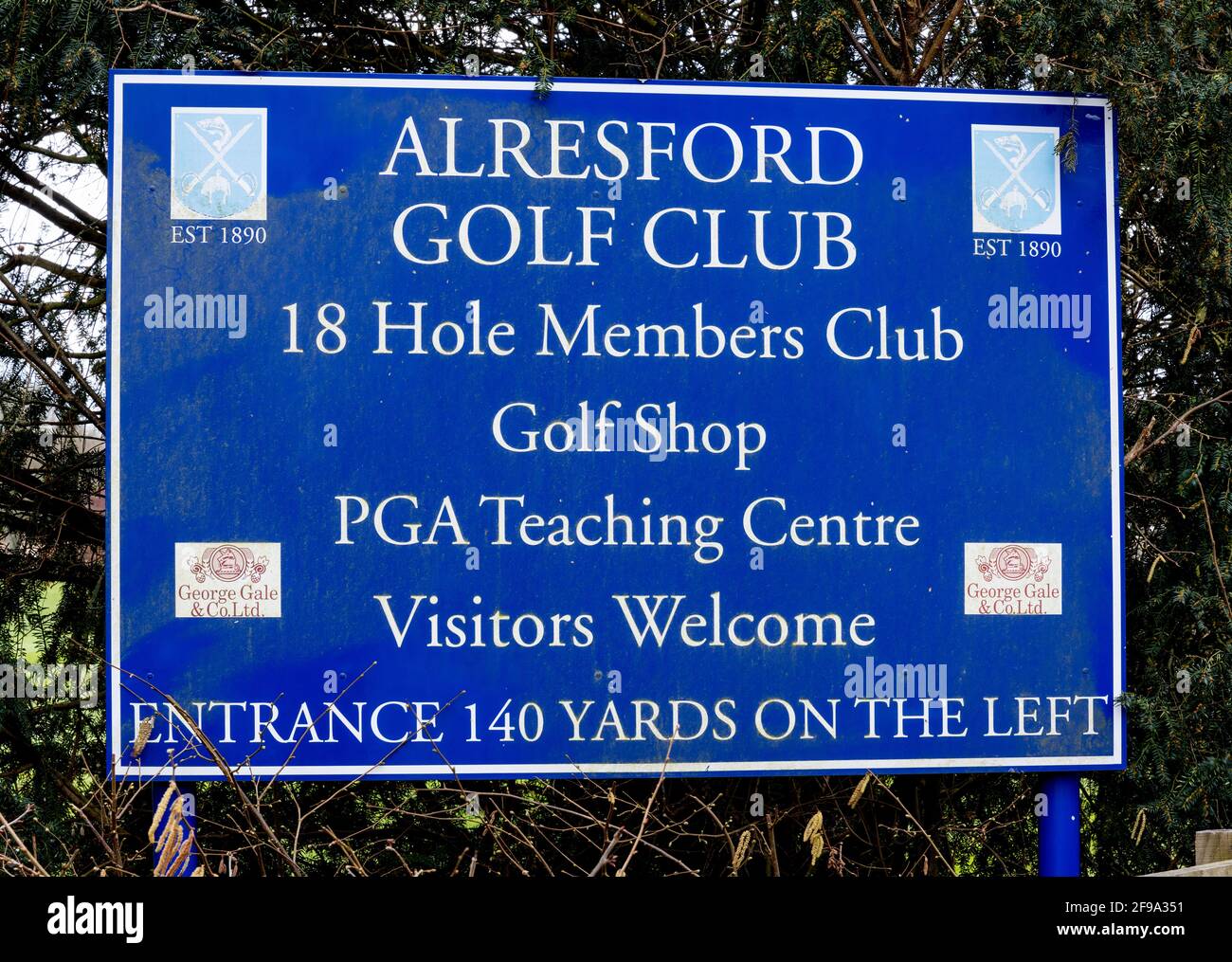 Welcome sign to Alresford Golf Club, Alresford, Hampshire, England, UK ...