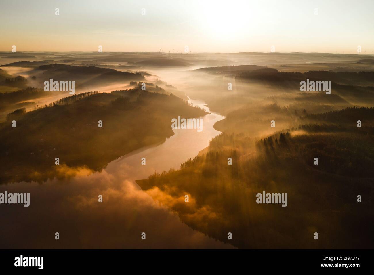 Aerial view of the Bleilochtalsperre at sunrise and light fog Stock ...