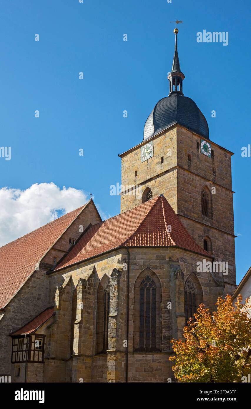 Three aisled gothic hall church hi-res stock photography and images - Alamy