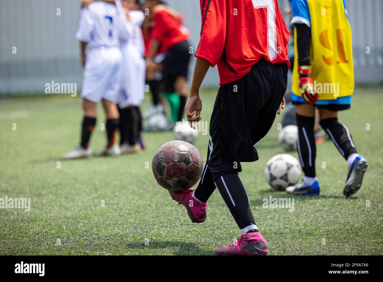 Foot ball skills hi-res stock photography and images - Alamy
