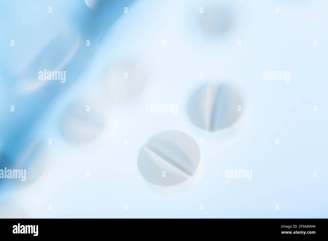 Tablets Packing High Resolution Stock Photography and Images - Alamy