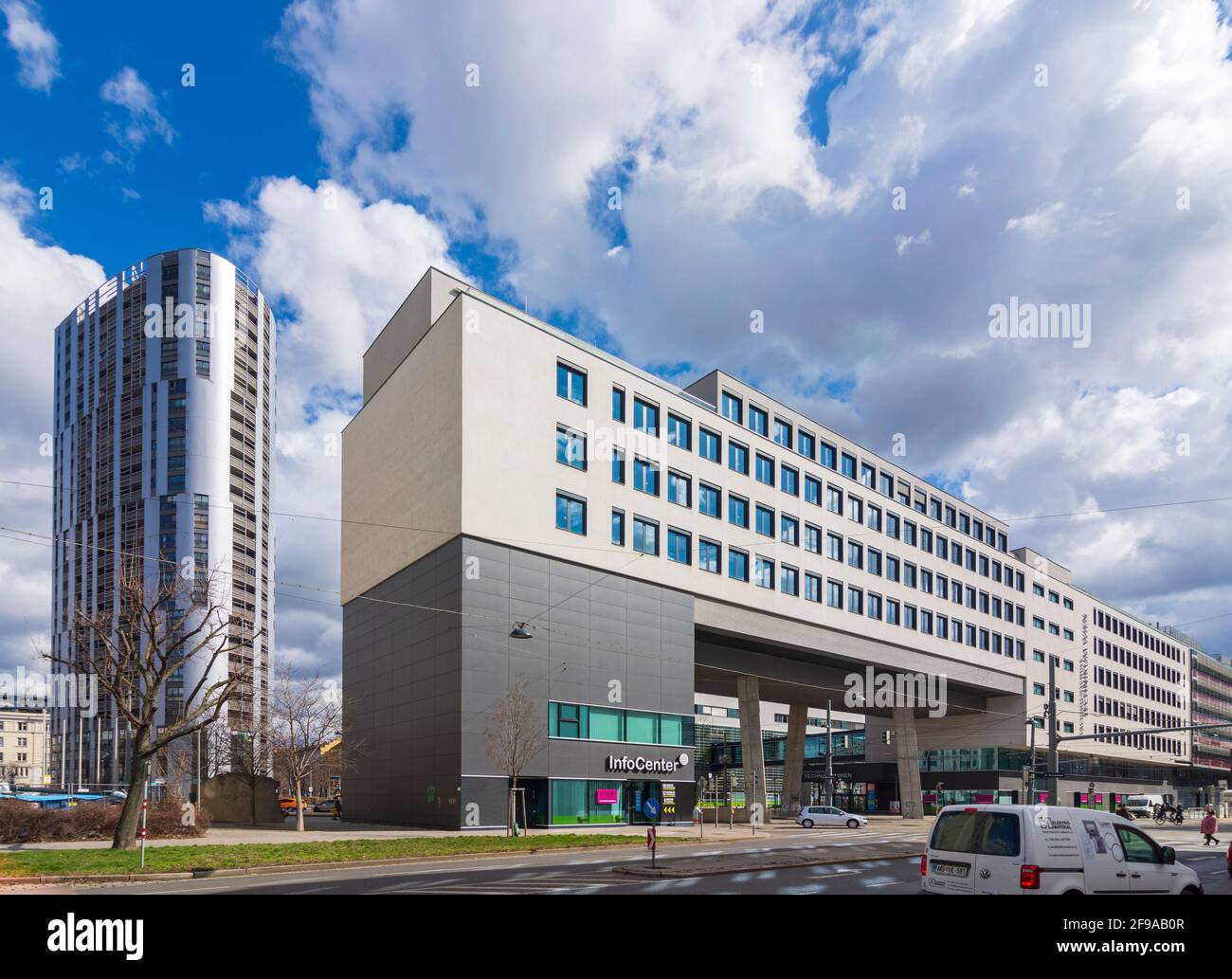 University of applied sciences technikum hi-res stock photography and ...