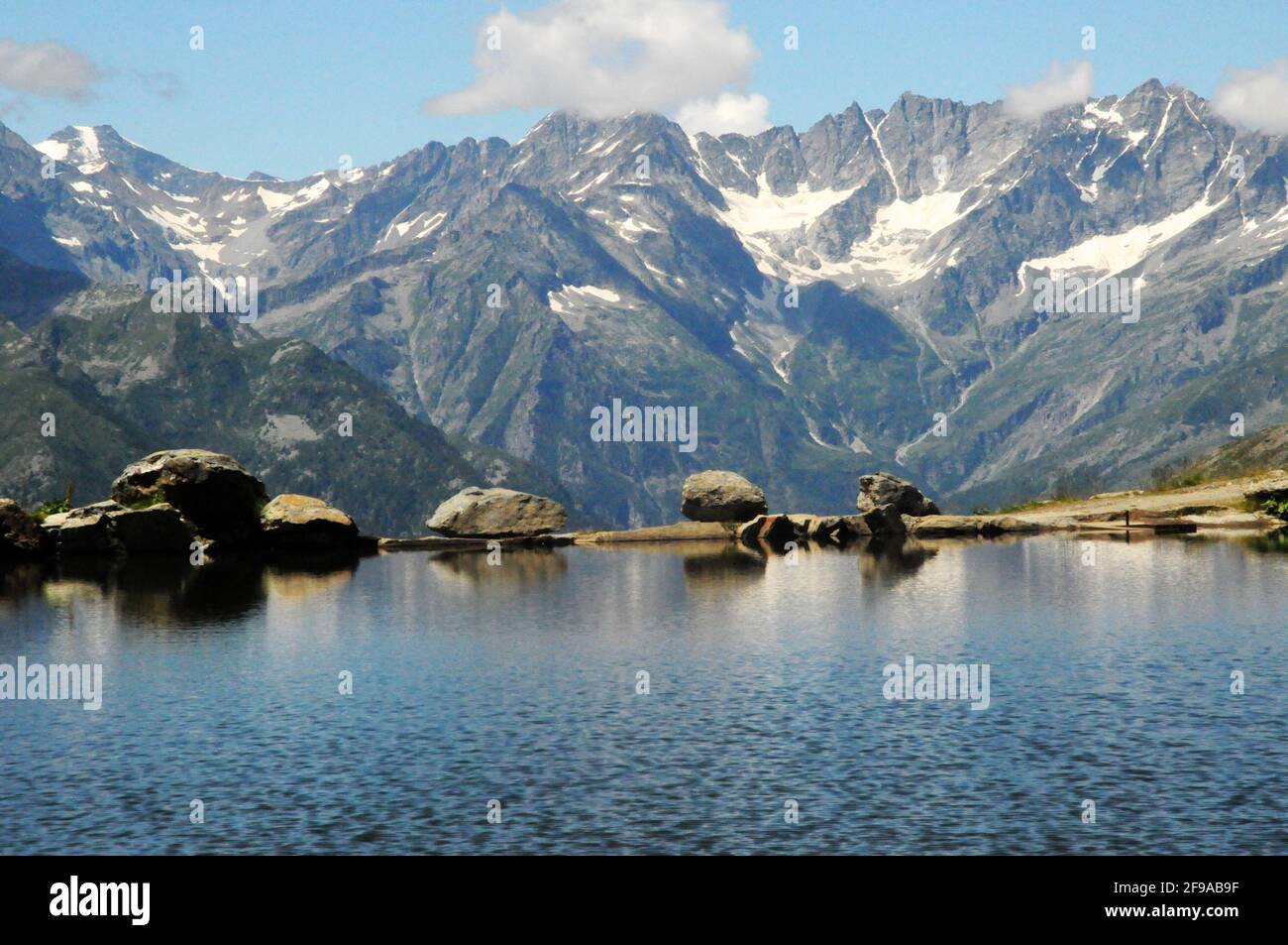 Valli di lanzo hi-res stock photography and images - Alamy